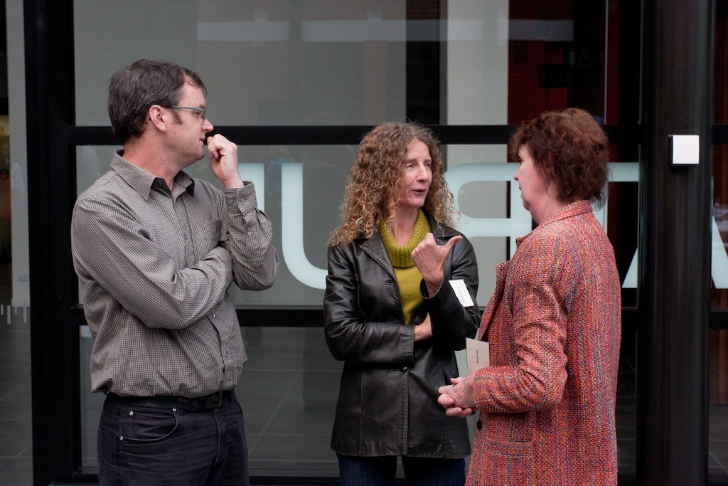 Richard Walker talking to Annett Taylor and Sandra Peek. Photo ...